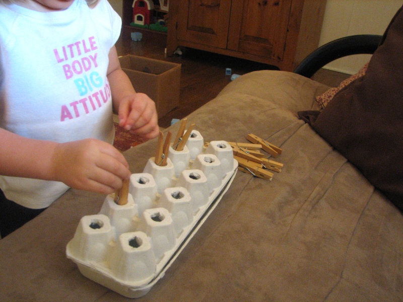 20 Clothespin Activities for Toddlers and Preschoolers - Teaching Expertise