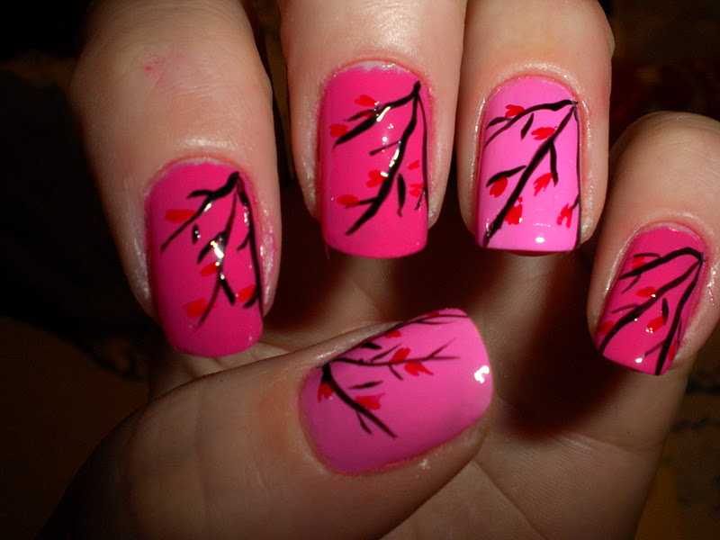 CătălliNails: Doua nuante de roz....