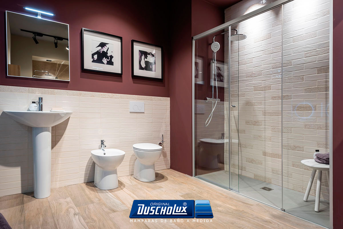 DUSCHOLUX SPAIN MAMPARAS DE BAÑO A MEDIDA: Las series Pulsar y Gravity ...
