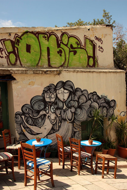 THE TOURISTIN: Travel Greece. Street Art in Athens. Artists like to Tag ...