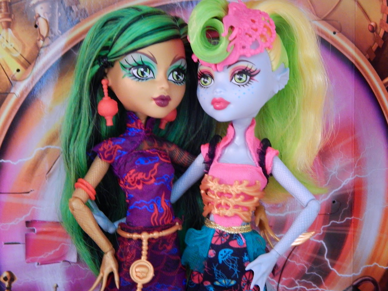 monster high: Fotos de Lagonna fire!!!!!