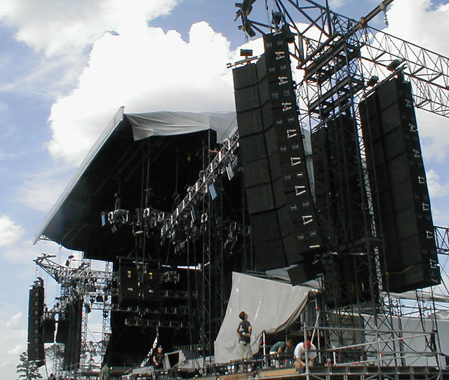 OUTPUT DEVICES: SPEAKER