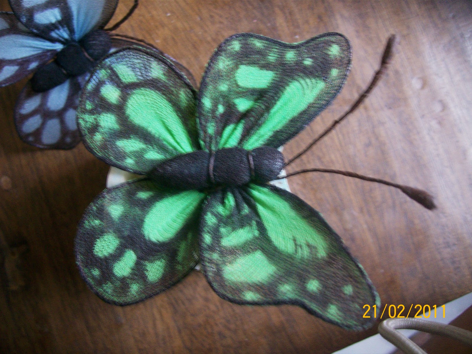 Tinas Creations: Nylon Stocking Butterflies