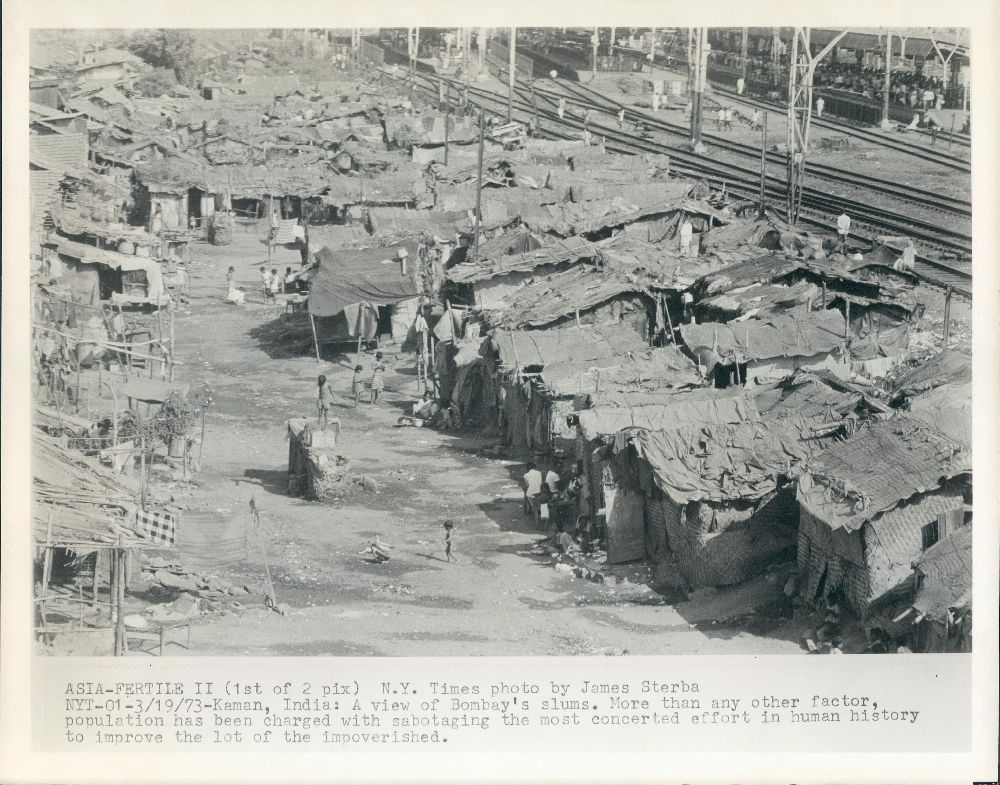 A View of Bombay's Slums - 1973 - Old Indian Photos
