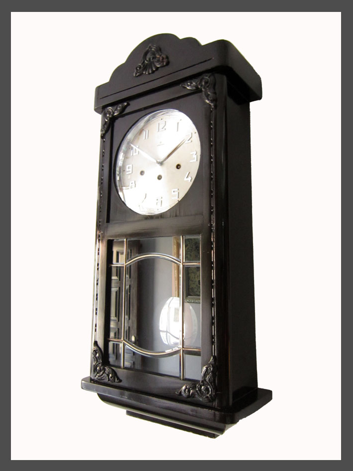 Ono Antik Gallery: JAM DINDING JUNGHANS LUBANG 3 - 8 SENAR - JUMBO