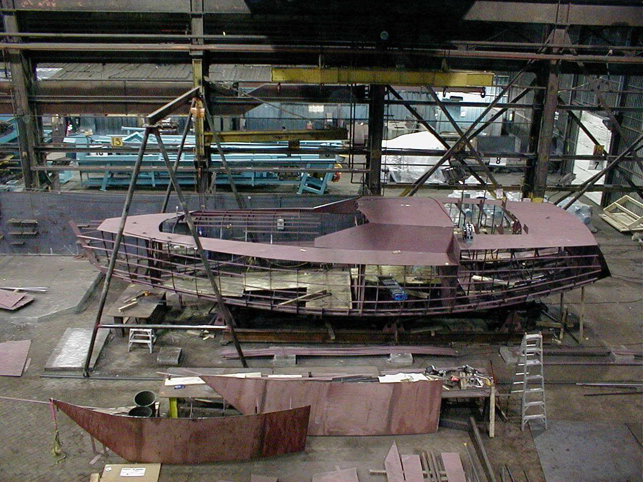 Dreamcatcher Marine V495: Plating the hull