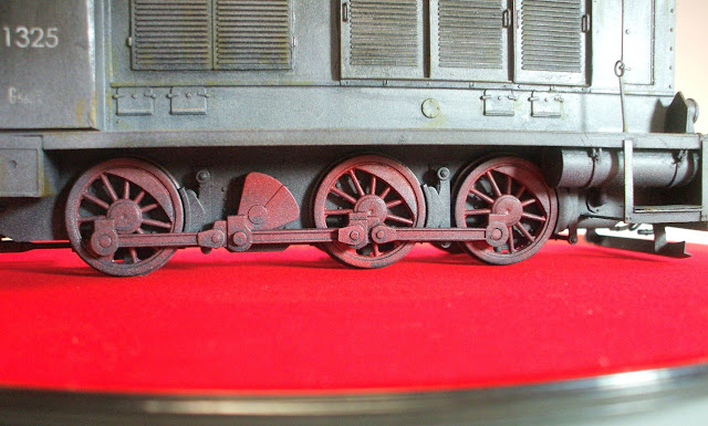 Model Building: Trumpeter German WR360 C12 Locomotive
