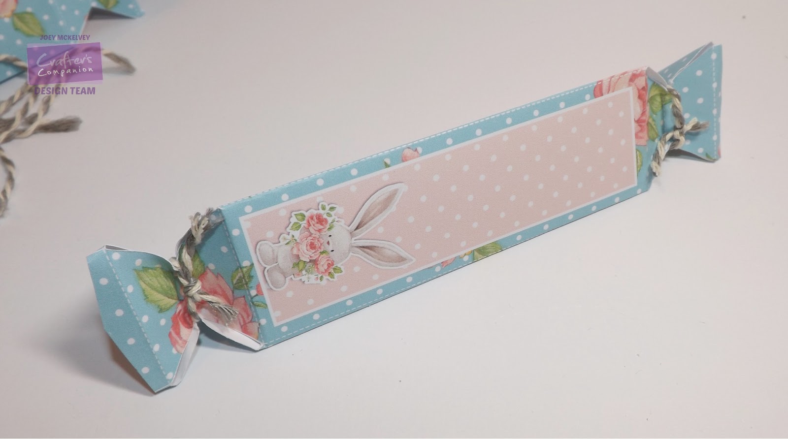 Joey's Stuff: Bebunni Floral Bon Bon Cracker Tutorial...