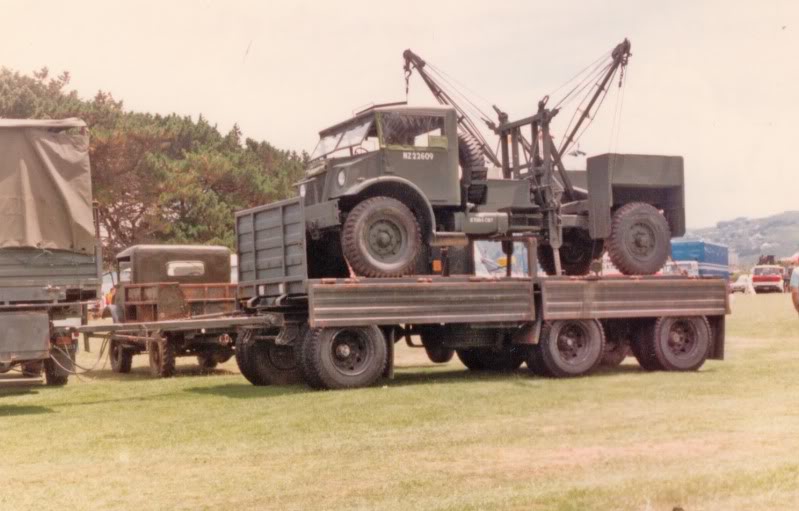 Militaria WWII: Ford F60L Light Breakdown Wrecker (Holmes) - início
