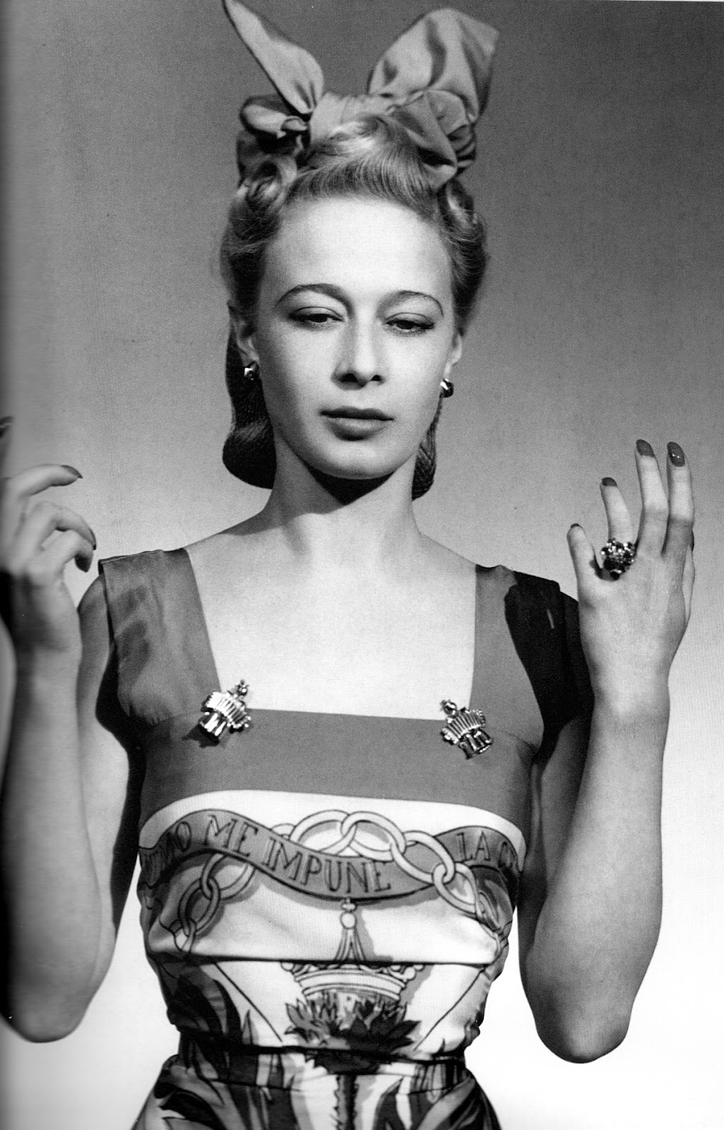 Fanny and June: Hats of Elsa Schiaparelli