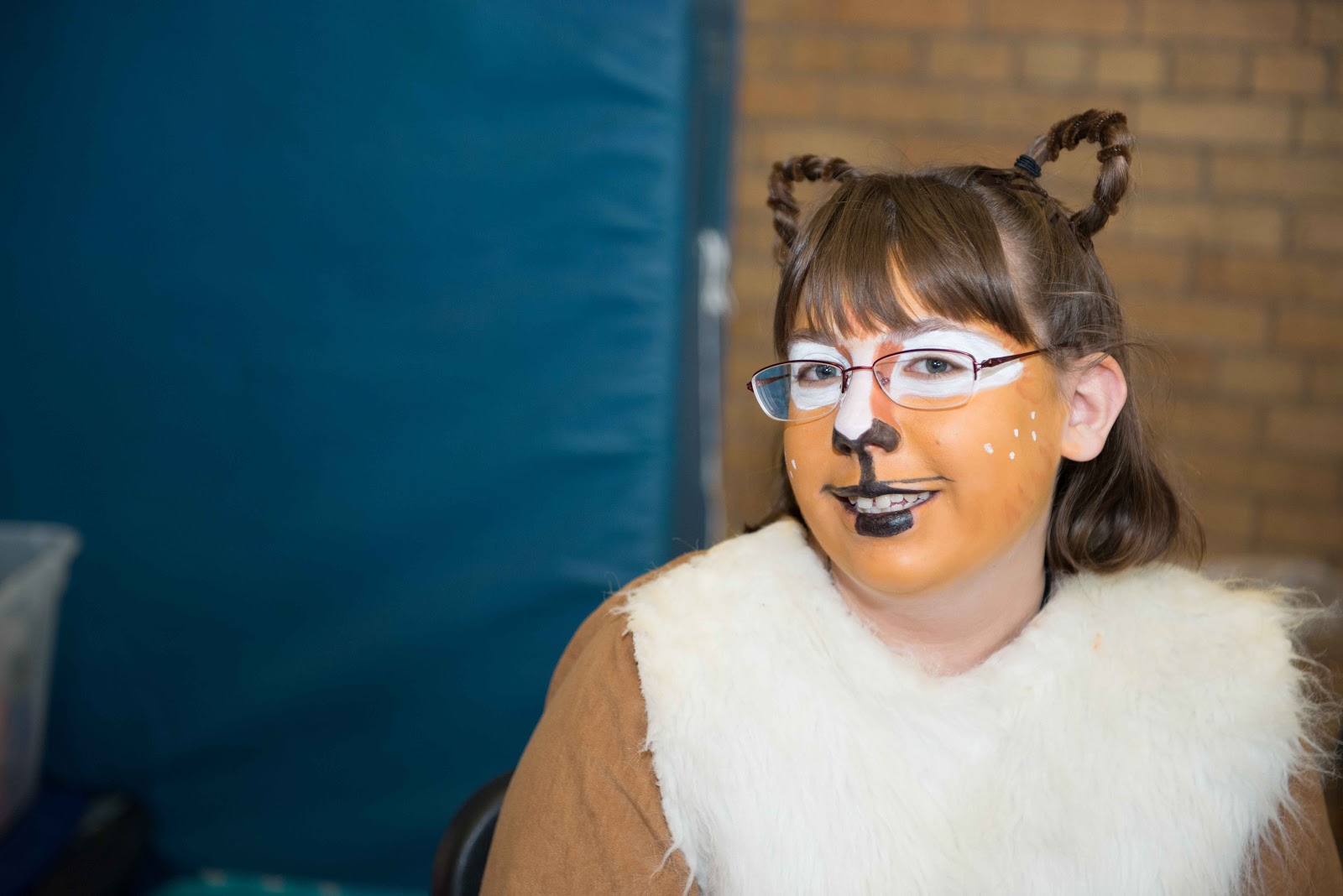 At A Hen's Pace: Narnia Makeup--Behind the Scenes