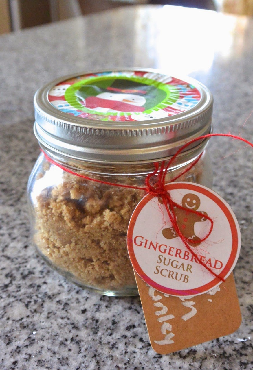 Mixin' Mom: DIY Gingerbread Scrub