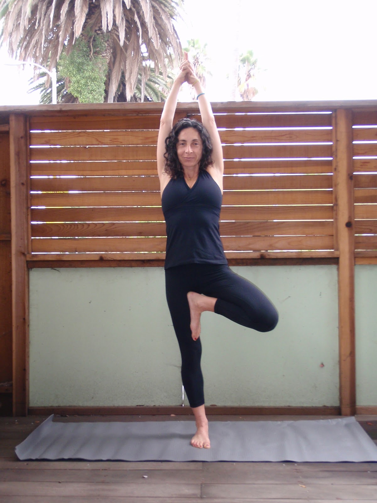 Mandy Ingber's YOGALOSOPHY: Spice Up Your Yoga: Variations