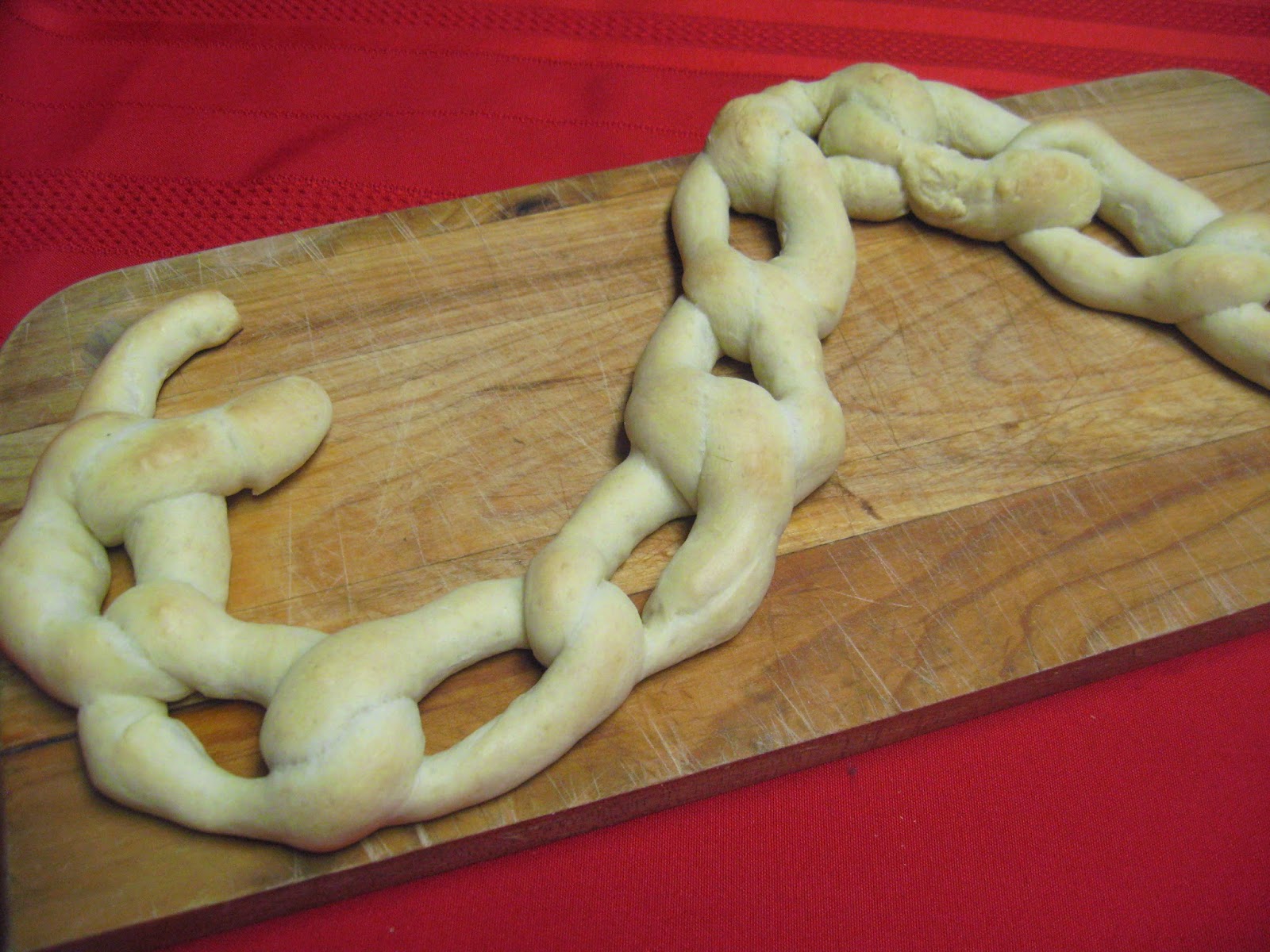 Catholic Cuisine: St. Peter in Chains Feast Day Bread