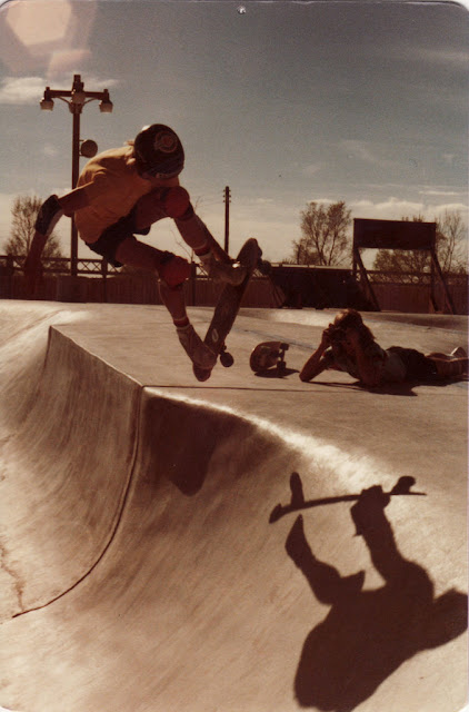30 Fantastic Skateboarding Shots Mrom the Mid-1970s ~ Vintage Everyday
