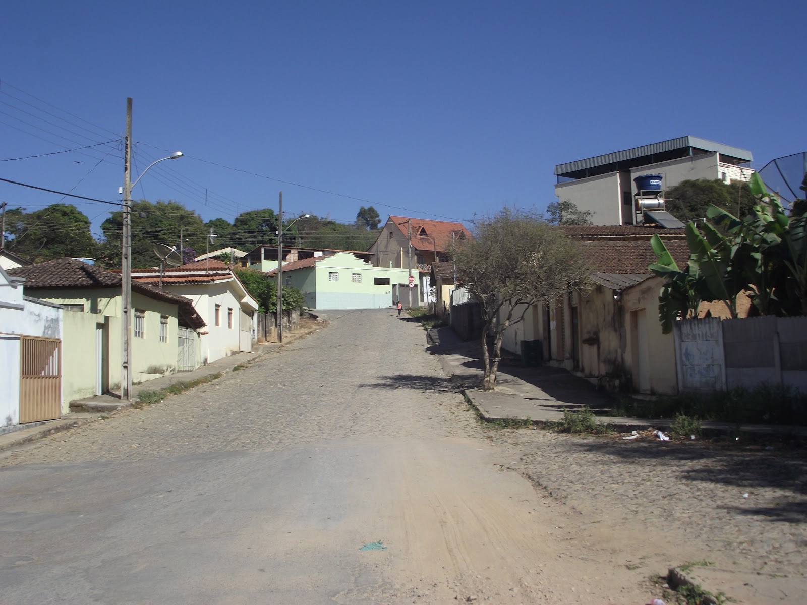 TURISTANDO PELO MUNDO: Igaratinga, Minas Gerais - Cercada pelo mar de ...