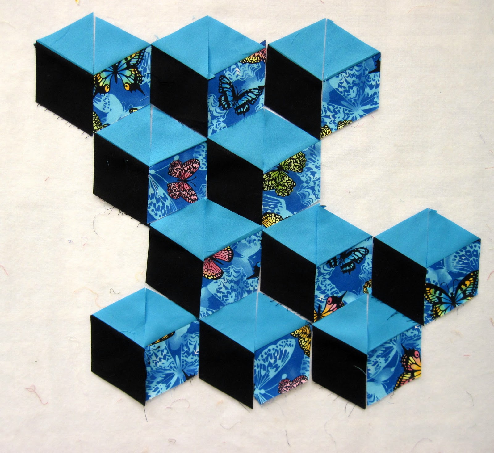 Jean's Quilting Page: Cubes, cubes and more cubes....