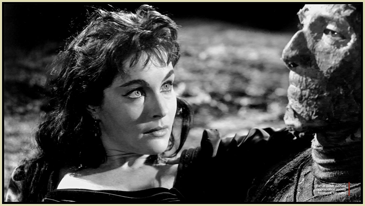 The Black Box Club: 'HE WHO ROBS THE GRAVES OF EGYPT DIES!' THE MUMMY ...