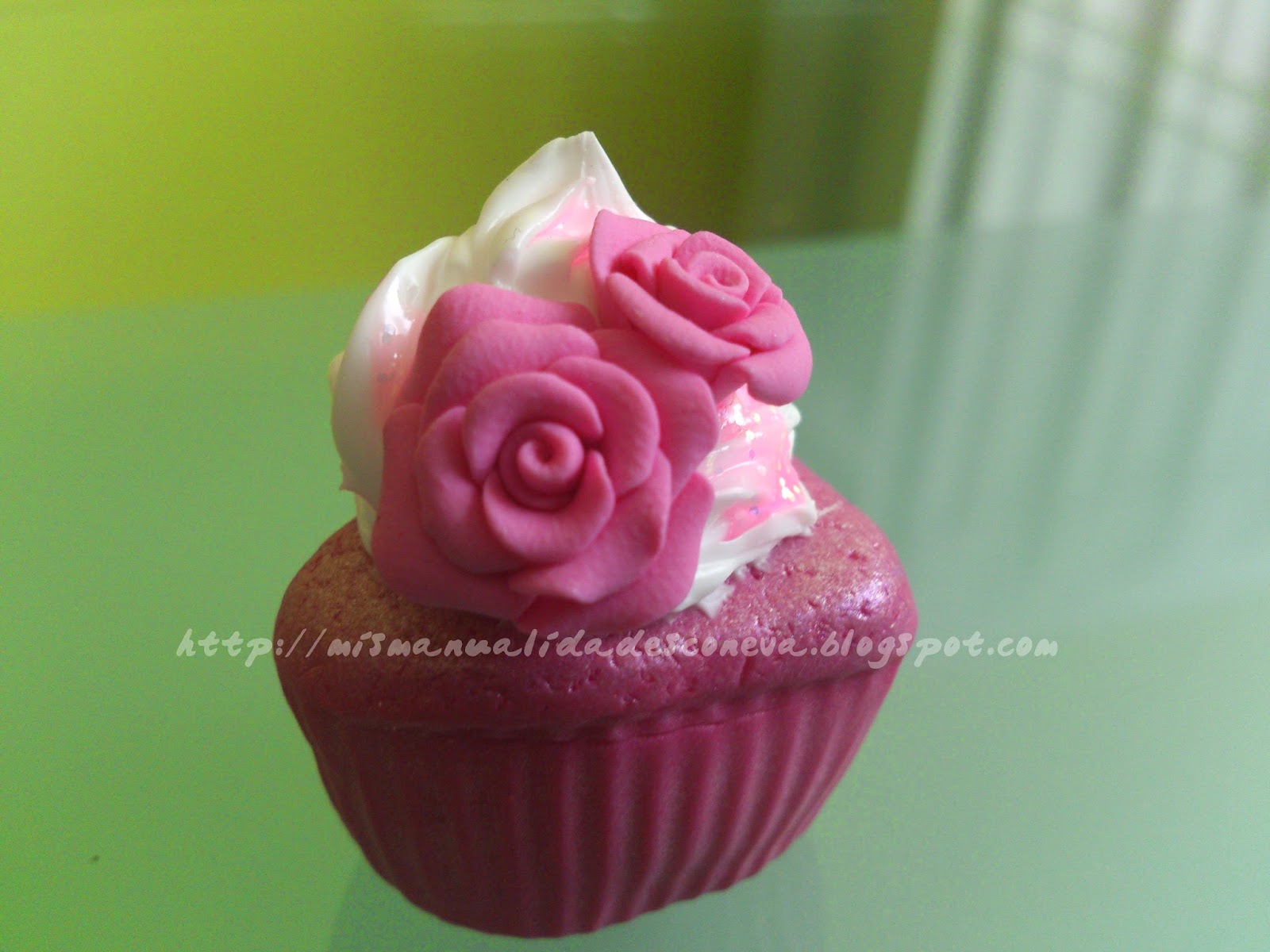 MIS MANUALIDADES CON EVA: MINI CUPCAKE DE FIMO