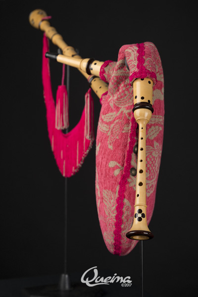 Instrumentos tradicionais: - Gaita