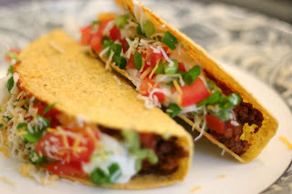 વેજ ટાકોઝ - veg takos ~ ગુજરાતી રસોડું