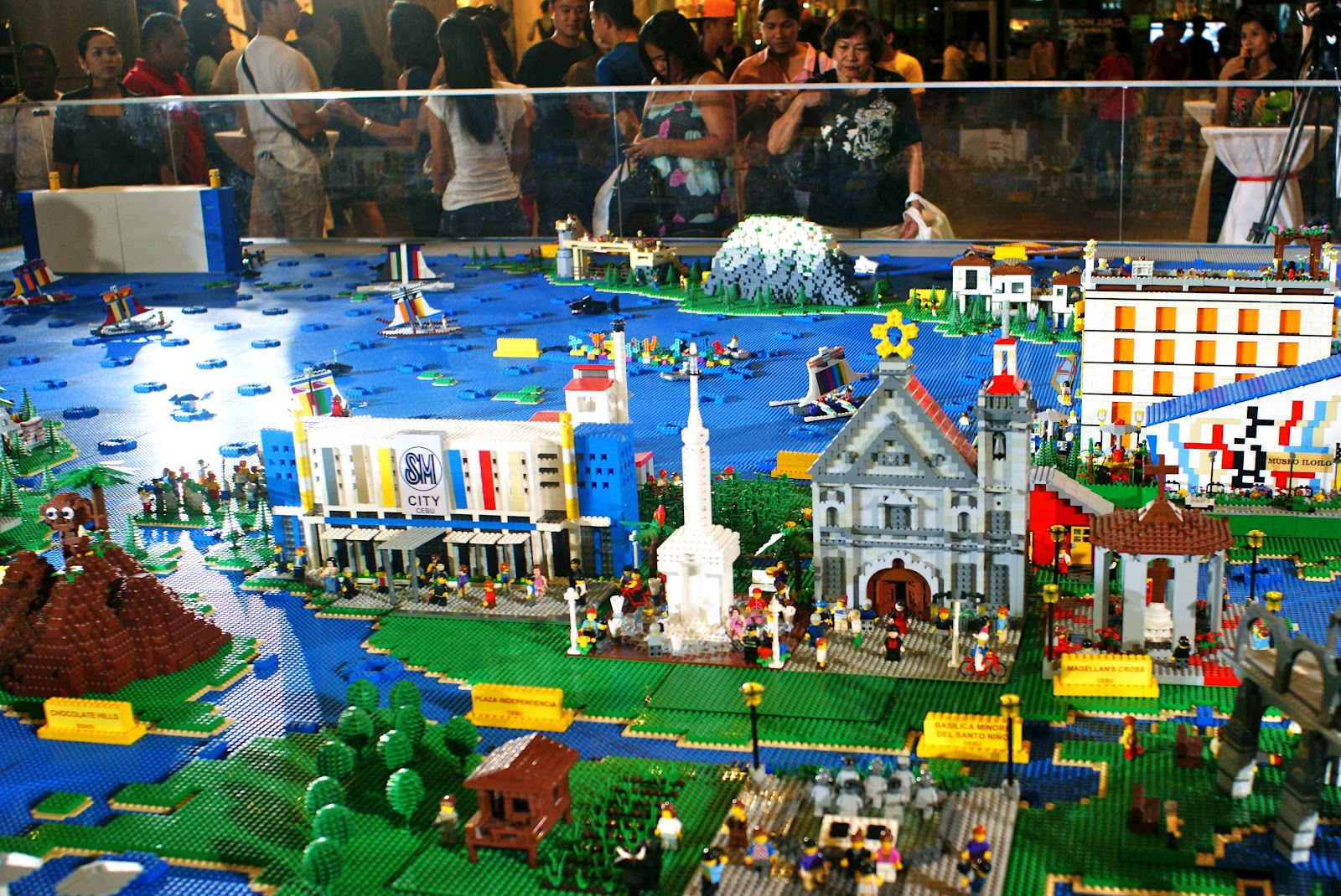 Lego embraces DOT's "It's more fun in the Philippines" slogan