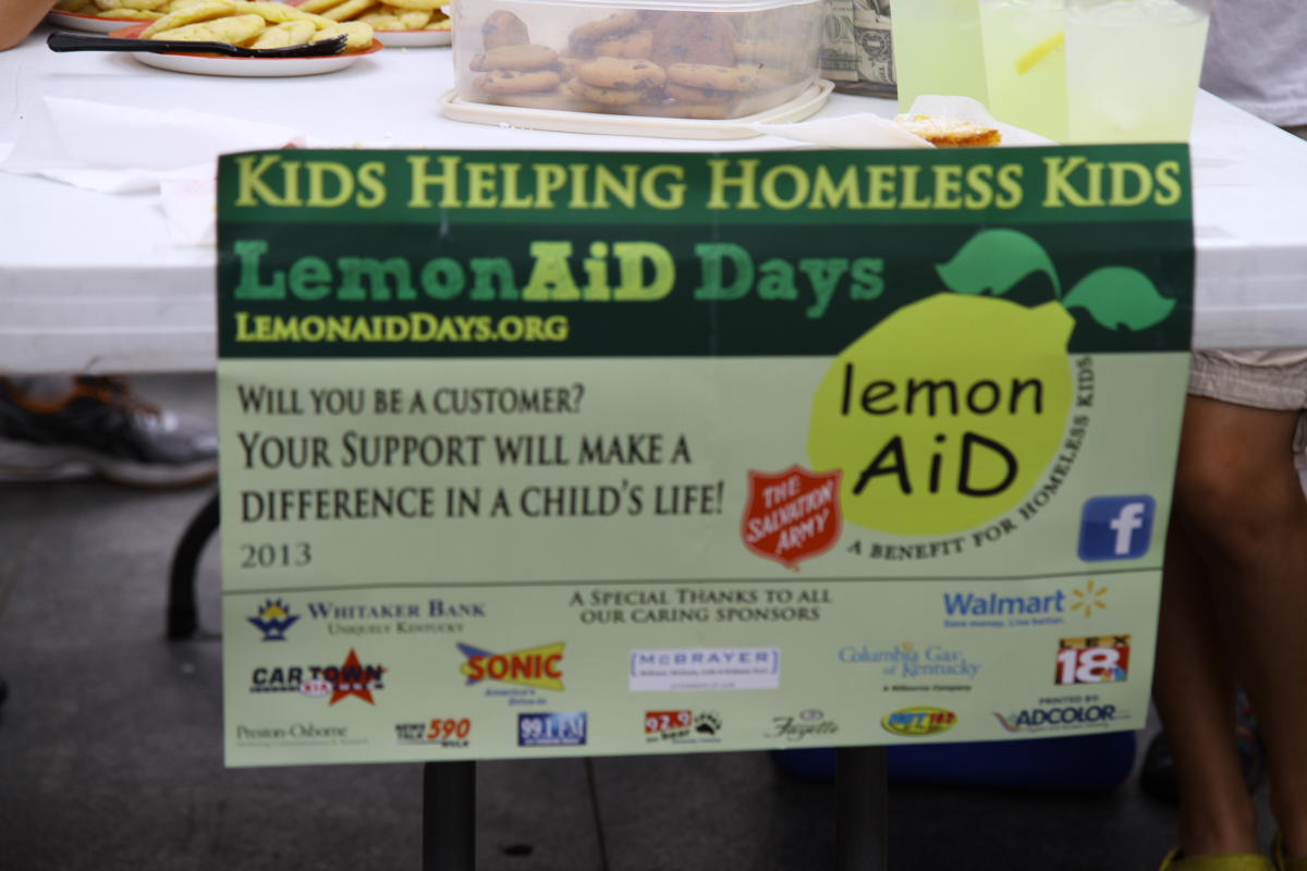 Lueker Munchkins - School & Play: LemonAiD Days