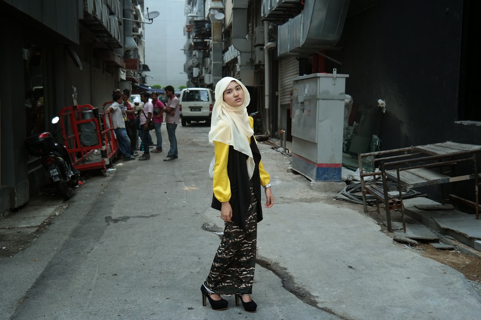 STYLEBOOK BY SYAHIRA ZAKARIA: Behind The Scenes : Modest Street Fashion ...
