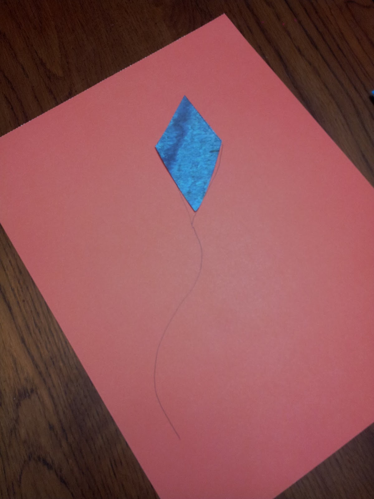 Working Mom Wonders: Summer Kite Craft