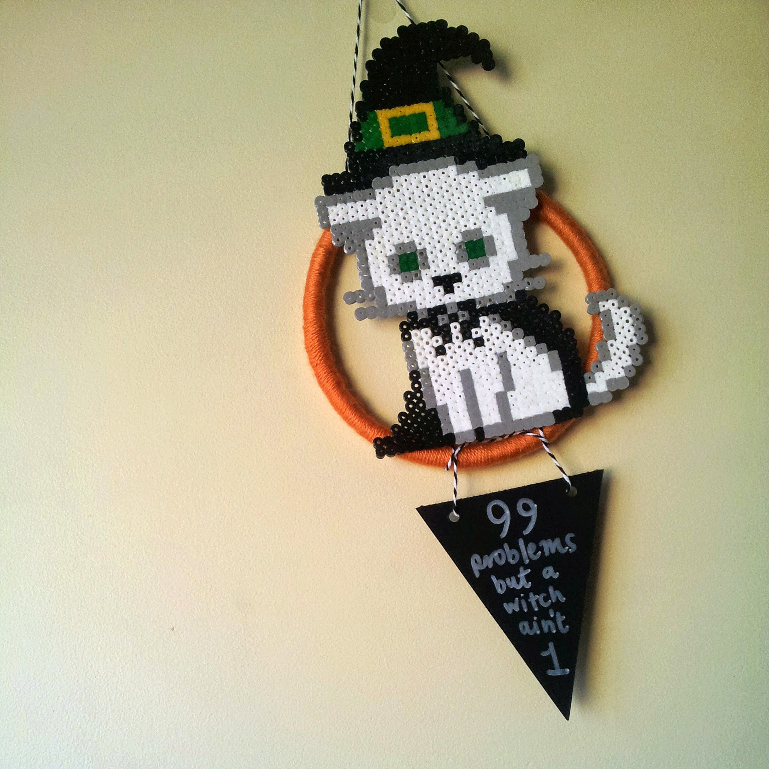 tea and craft: Perler bead witch kitty Halloween wall art