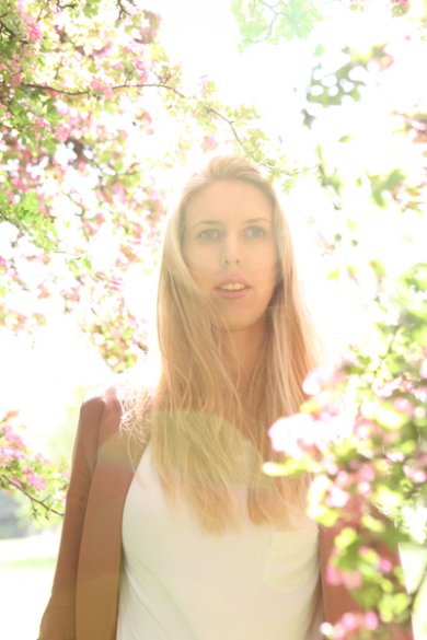 I The God: Inge Jacobsen