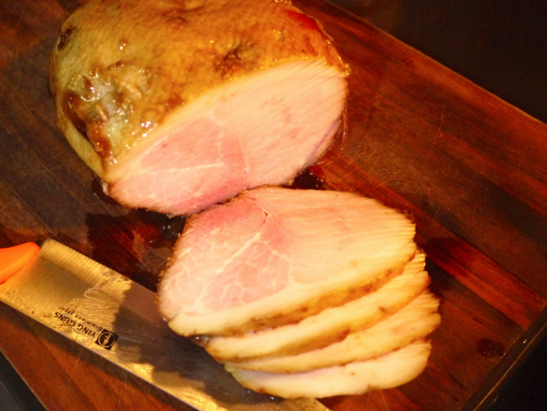 TOPAZ HORIZON: OMG. Duck ham!