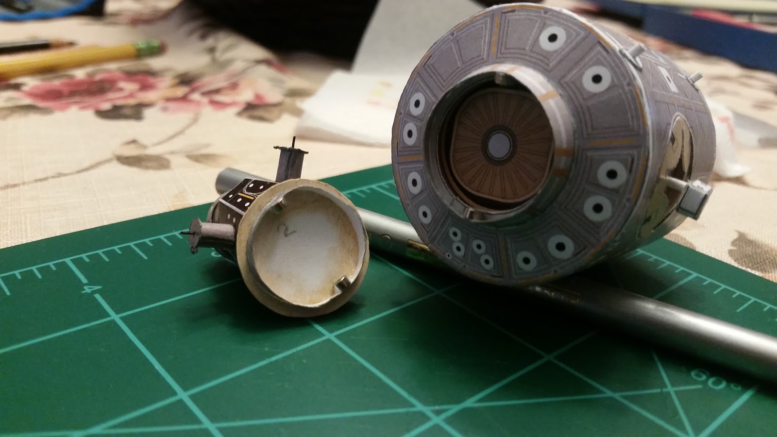 A"Mays"ing Papercraft: Unity