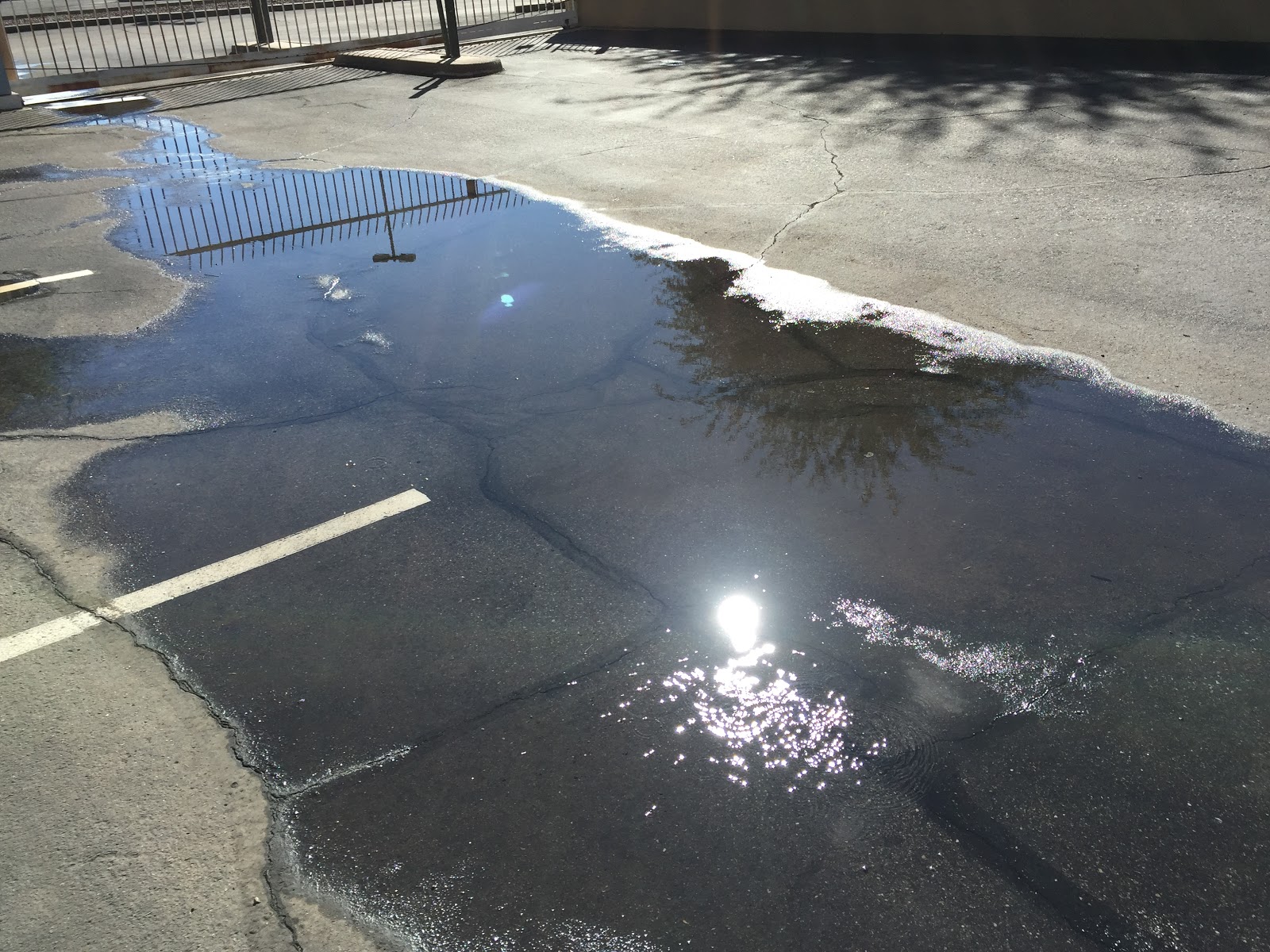 HelloKen.com: Big puddles, no power