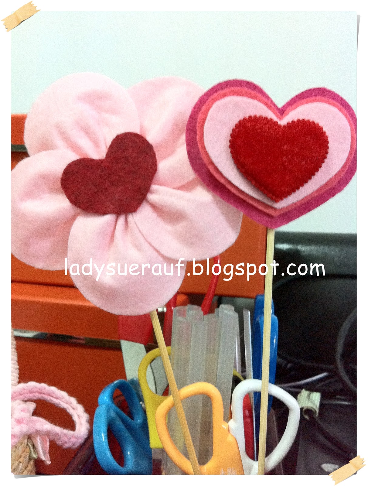 tutorial - felt flower stick & love magic stick - part 1 ~ LadySue ...