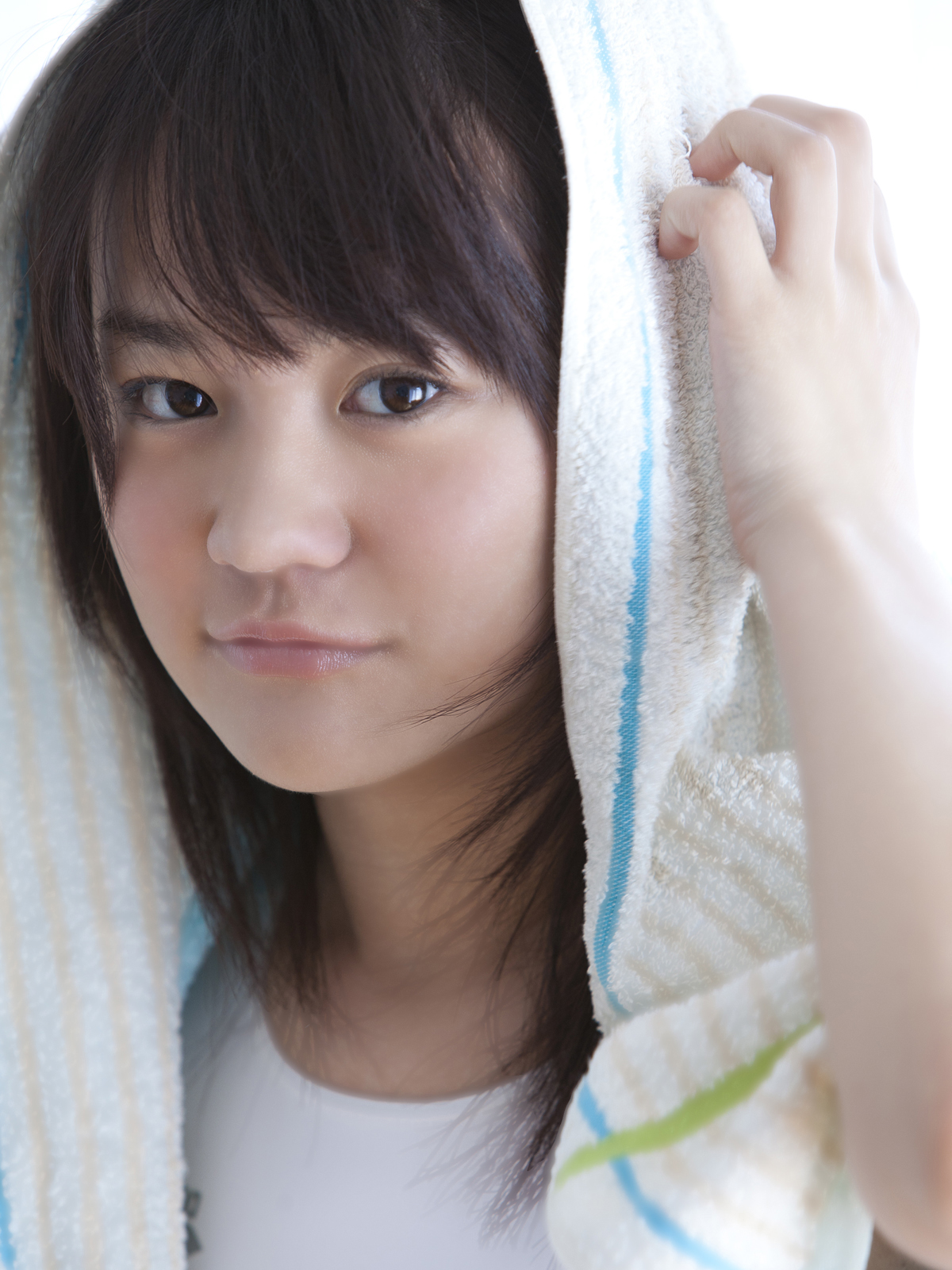 Maki Fukumi Japanese Cute Idol Sexy White Swimsuit Part 2 Photo ~ Jav