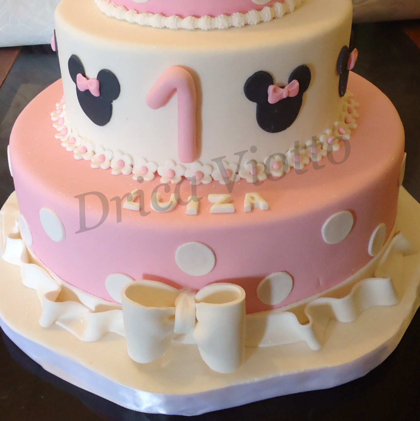 Bolo Minnie Rosa - Drica Viotto