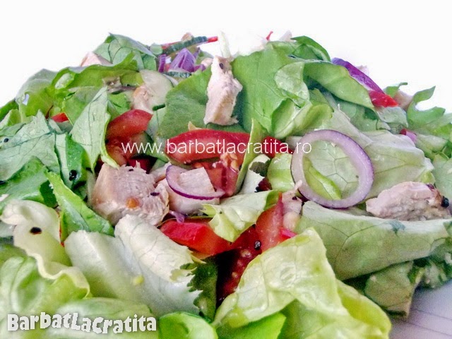 Salată de pui | Rețete BărbatLaCratiță