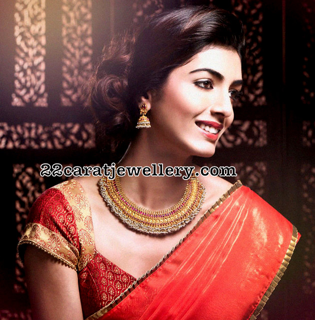 Traditional Gold Necklace - Jewellery Designs