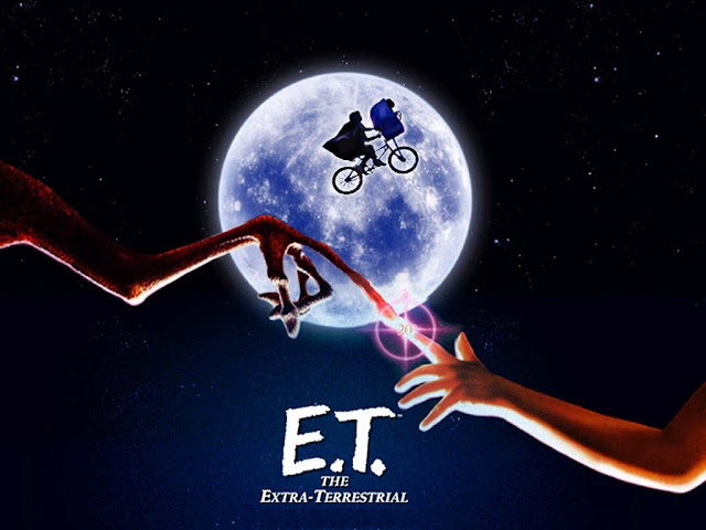Such life in the tropics...: E.T. phone home...