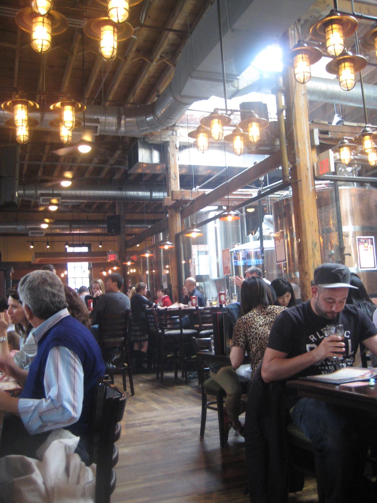 C.C.: Food Review: Mill St. Brewery