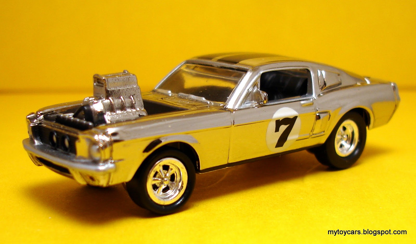 Mytoycars!: Johnny Lightning Spoilers