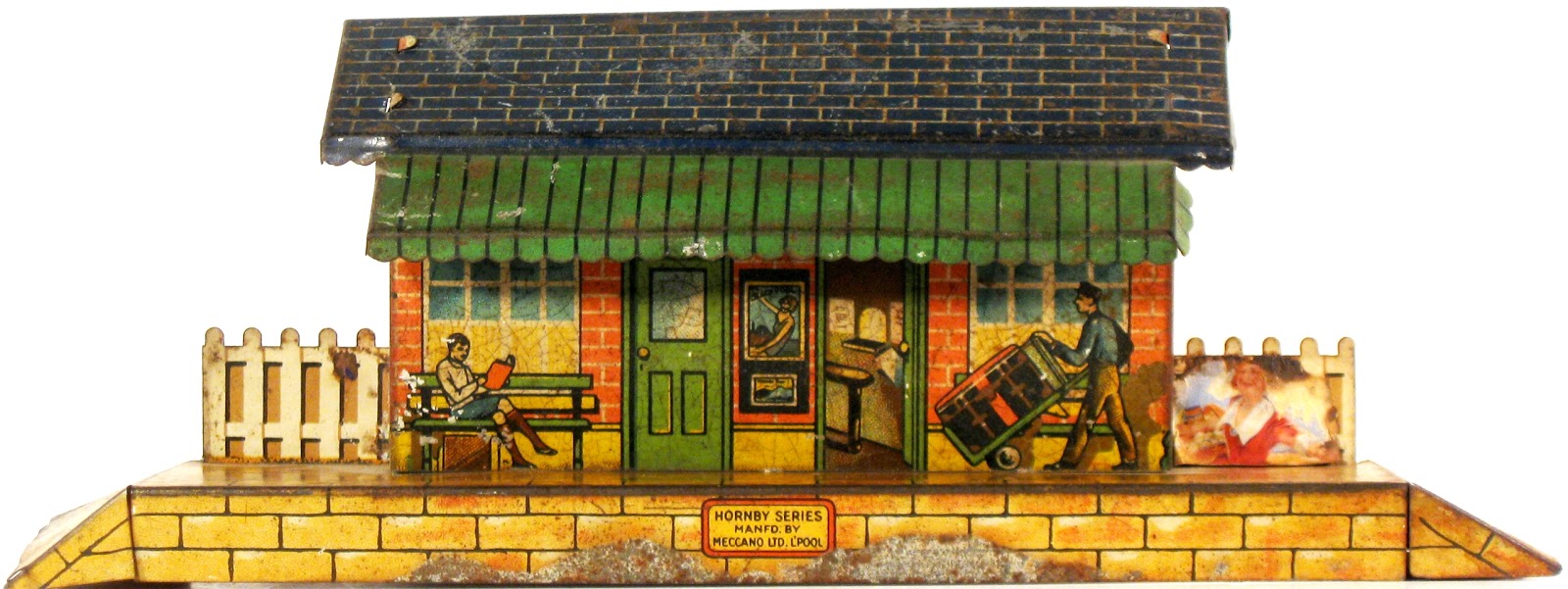 Toys and Stuff: Hornby Platform Station