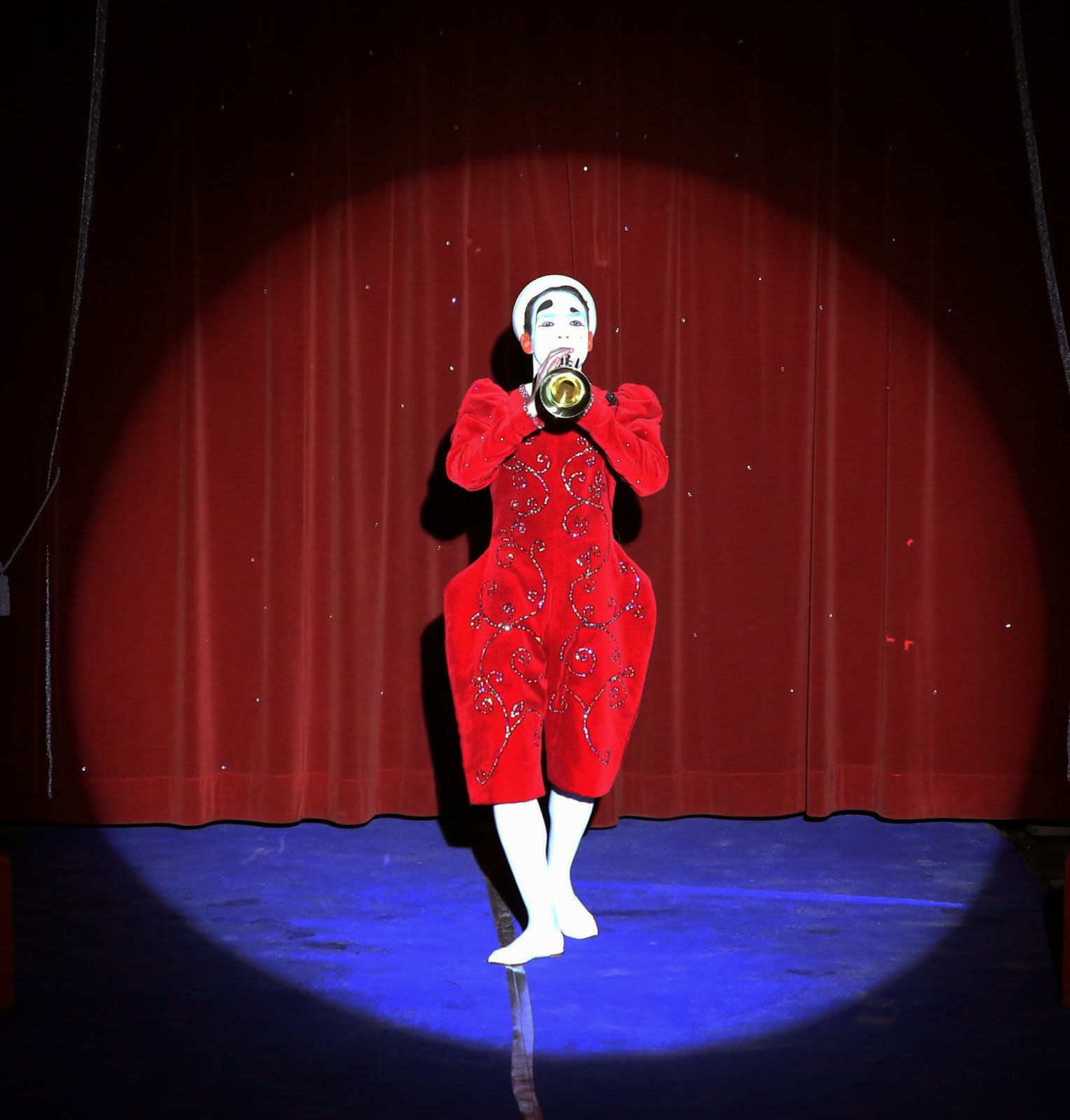 Clown Evolution: Adrien