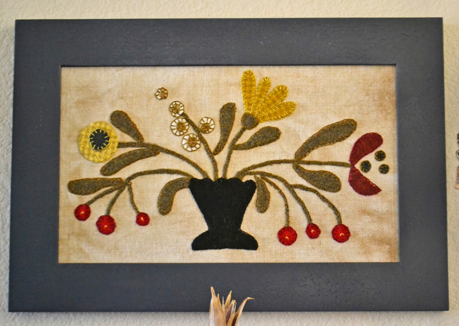 Village Folk Art ***: FOLK BASKET ~ Wool Applique