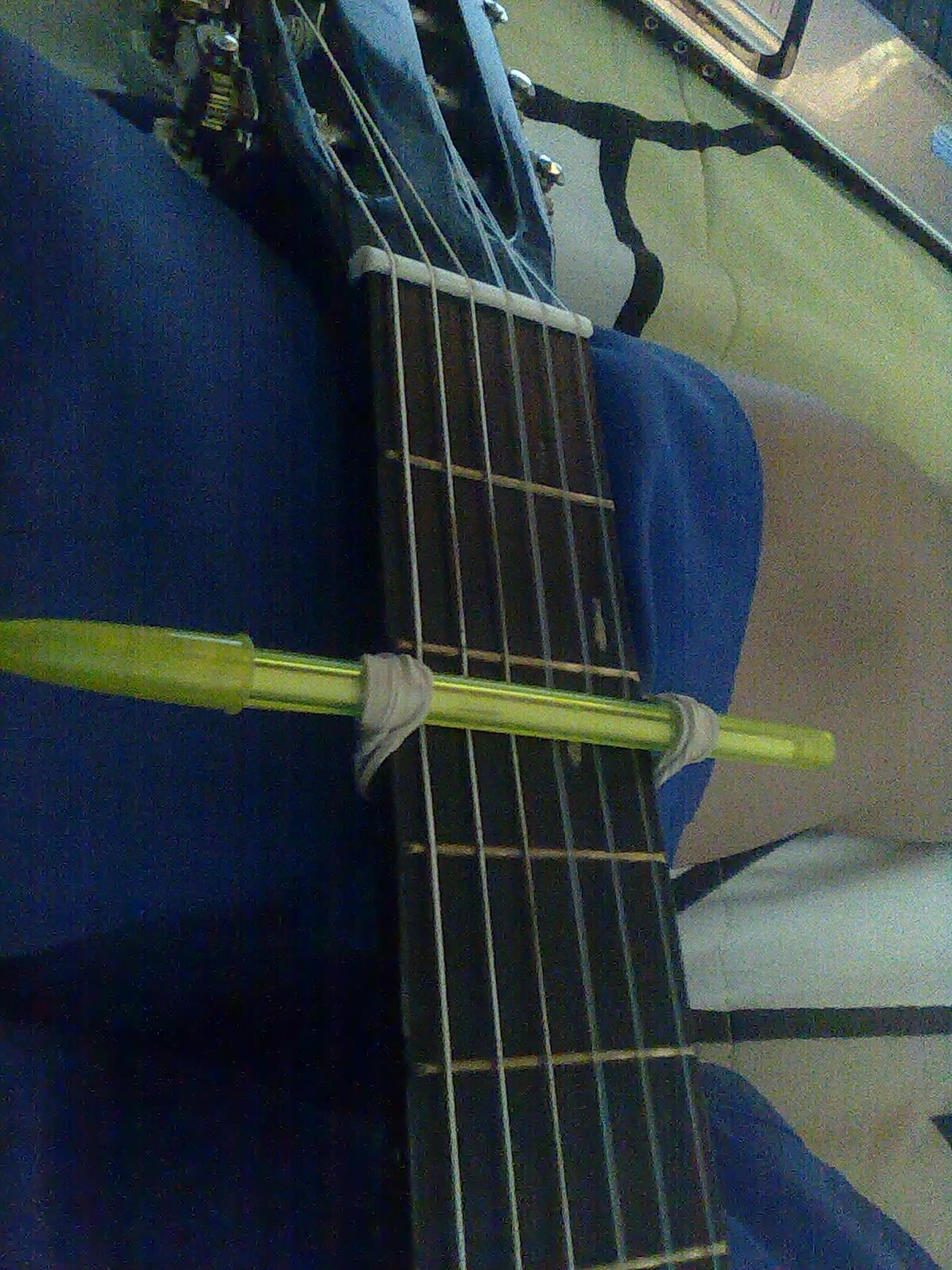 manual do violão: como improvisar um capotraste