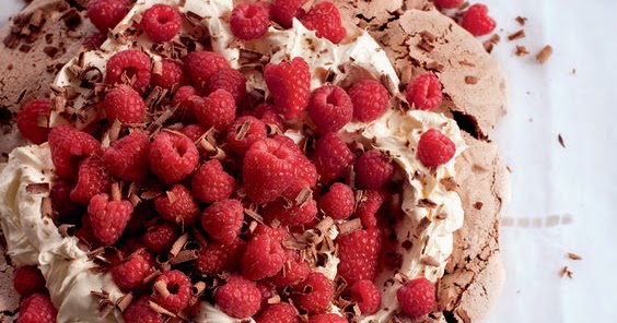 Nigella Lawson’s chocolate raspberry pavlova - healthy dinner recipe