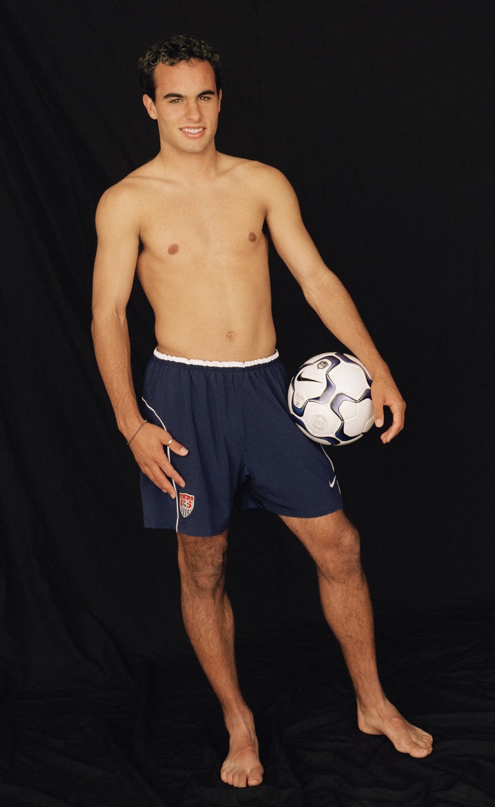 Straight Jock Feet: More Landon Donovan hot soccer feet...