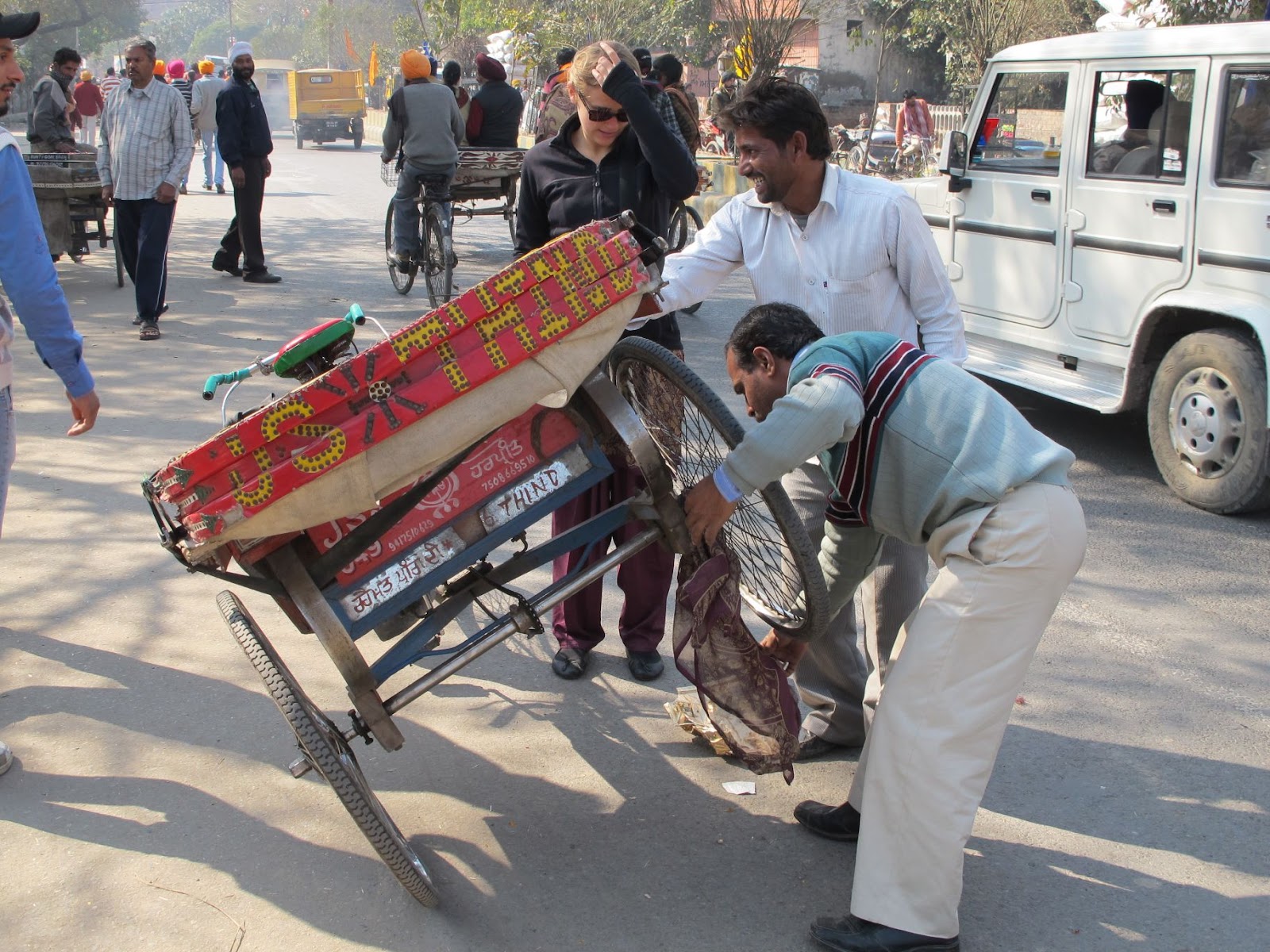 Worldtour 2011 - 2012: 26th January: Burlesque at the border