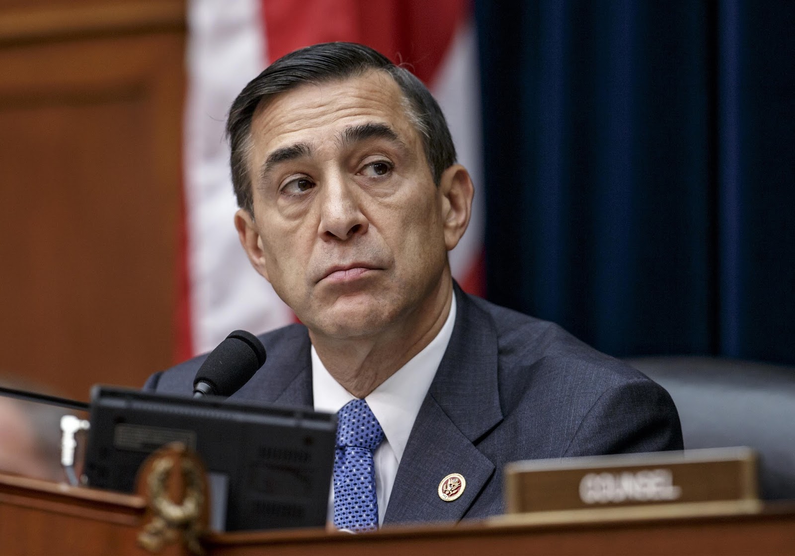 SHR Media: Darrell Issa announces retirement